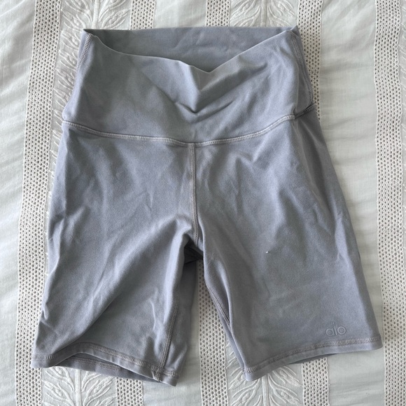 ALO Yoga | Shorts | Alo Shorts | Poshmark